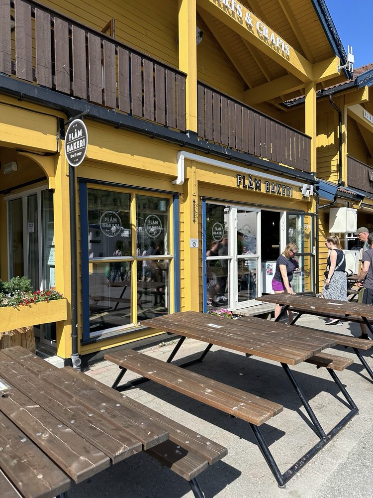 FLÅM BAKERI - Updated September 2025 - 49 Photos & 25 Reviews - Flåm ...