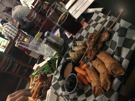 CALLAHAN’S PUB & GRILLE - 115 Photos & 154 Reviews - 220 N Independence ...