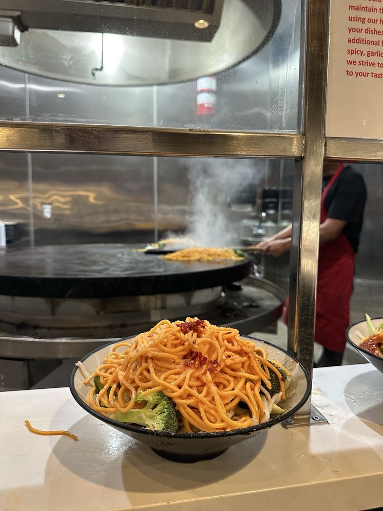SUN’S WOK AND MONGOLIAN BBQ - Updated June 2025 - 39 Photos & 11 ...