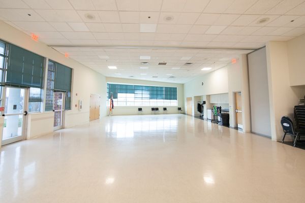 RIVERCHASE YMCA - Updated November 2025 - 32 Photos & 37 Reviews - 990 ...