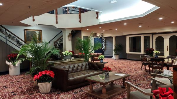 ST JAMES HOTEL - Updated September 2025 - 142 Photos & 87 Reviews - 406 ...