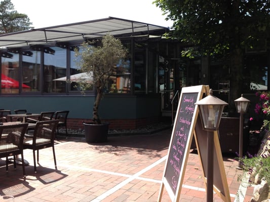 RESTAURANT & CAFÉ AM WASSERTURM - 27 Reviews - Brahmsstr. 1 - 3, Heide ...