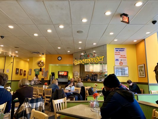 BOOEYMONGER - 86 Photos & 247 Reviews - 5252 Wisconsin Ave NW ...