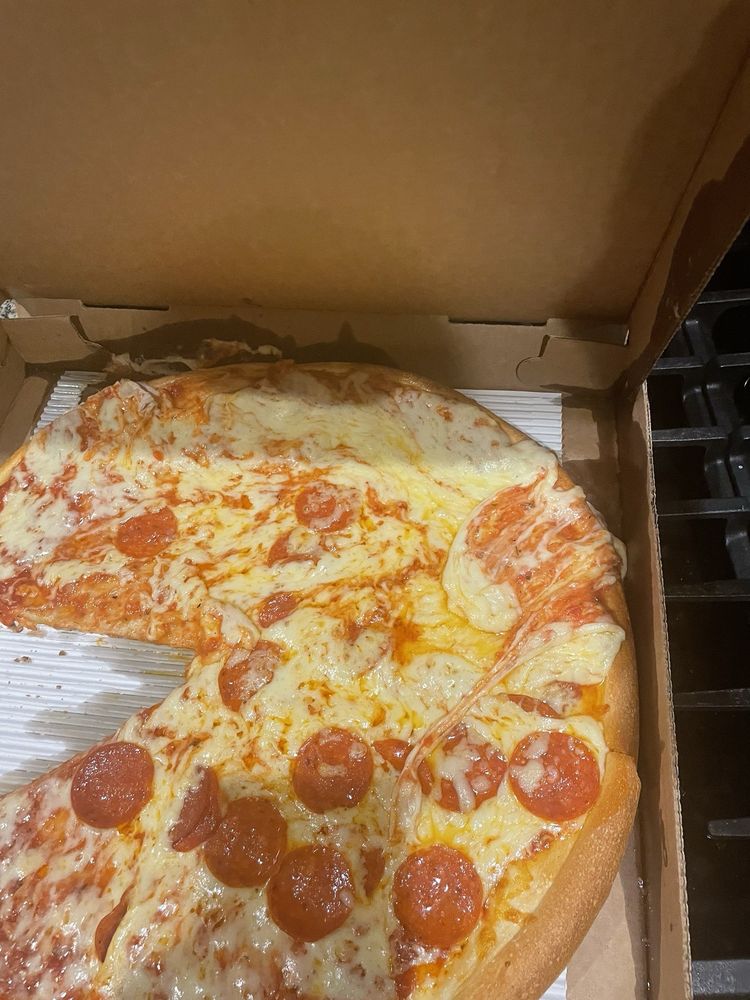 VILLAGIO PIZZA - Updated September 2025 - 10 Photos & 53 Reviews - 9233 ...