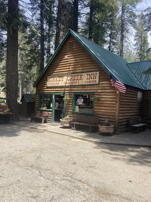 DINKEY CREEK INN - Updated December 2025 - 46 Photos & 23 Reviews ...
