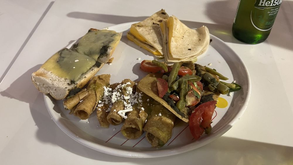 VIPS - Updated August 2025 - 10 Photos & 11 Reviews - Av. Francisco I ...