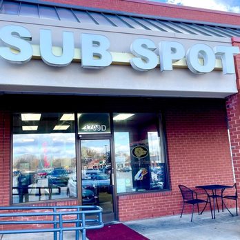 THE SUB SPOT - Updated April 2025 - 140 Photos & 124 Reviews - 3709 ...