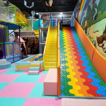 FUNHOUSE FACTORY - Updated September 2025 - 82 Photos & 82 Reviews ...