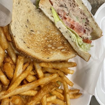 BADGER CAFE - Updated December 2024 - 348 Photos & 286 Reviews - 1801 E ...