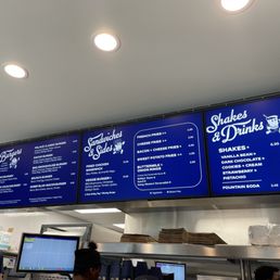 BOBBY’S BURGERS BY BOBBY FLAY - Updated July 2025 - 203 Photos & 144 ...