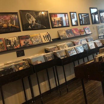 BLACK DOG VINYL CAFE - Updated December 2025 - 31 Photos & 31 Reviews ...