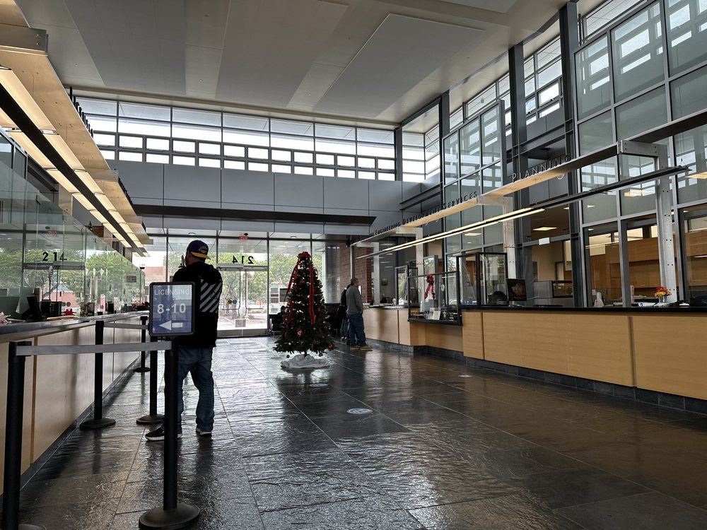 CITY OF OXNARD SERVICE CENTER - Updated December 2025 - 13 Photos - 214 ...