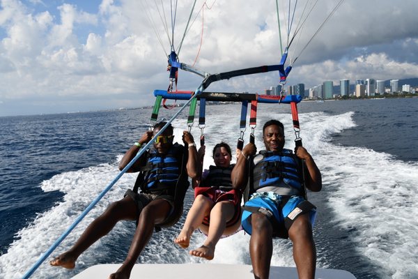 HAWAIIAN PARASAIL - Updated December 2024 - 532 Photos & 585 Reviews ...