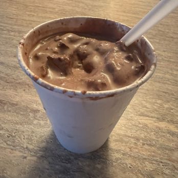 SUNDAES - Updated November 2025 - 52 Photos & 117 Reviews - 185 N Rt 73 ...