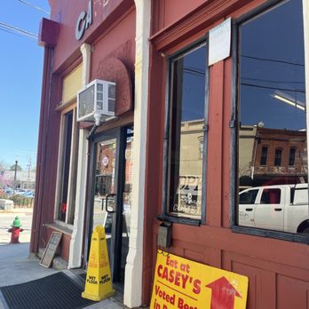 CASEY’S - Updated January 2026 - 96 Photos & 84 Reviews - 53 N Jackson ...