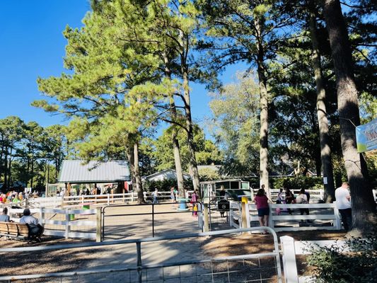 HUNT CLUB FARM - Updated September 2024 - 696 Photos & 176 Reviews ...