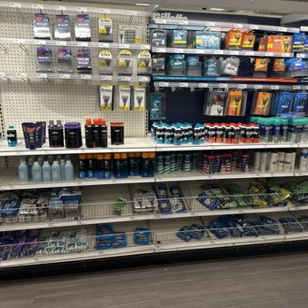 TARGET - Updated July 2025 - 124 Photos & 156 Reviews - 1621 S Alameda ...