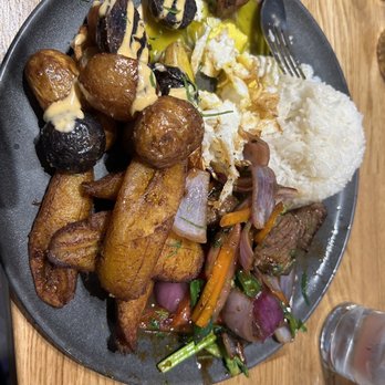 MI PISCO PERUVIAN RESTAURANT - Updated June 2024 - 119 Photos & 76 ...