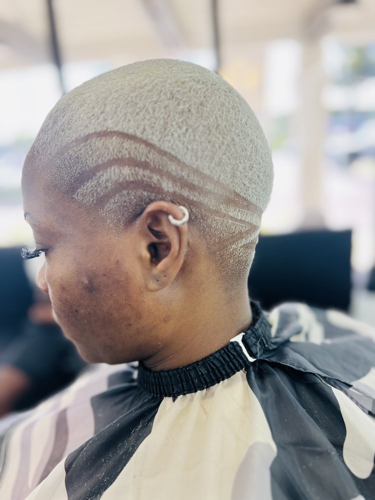 THE REAL CUT - Updated June 2024 - 54 Photos - 2121 west Oakland Park ...