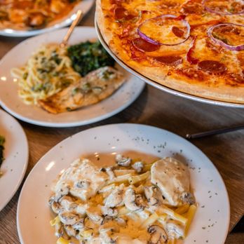 JOE S ITALIAN GRILL Updated January 2025 69 Photos 85 Reviews 260 Cottonwood St Hempstead Texas Italian Restaurant Reviews Phone Number Yelp