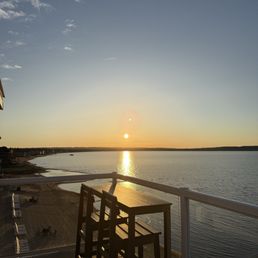 BLUSH ROOFTOP TERRACE - ALEXANDRA INN - Updated December 2025 - 29 ...