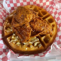 HELEN’S HOT CHICKEN - Updated May 2025 - 100 Photos & 104 Reviews - 416 ...