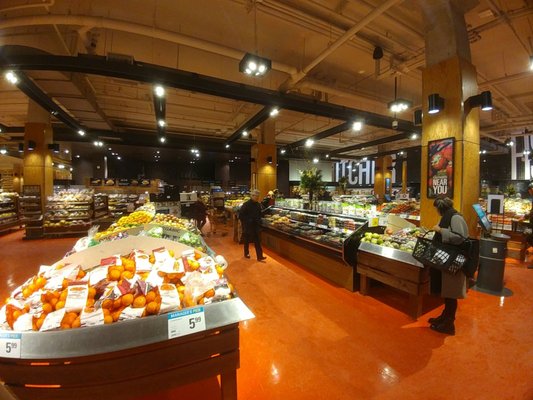 LOBLAWS - 151 Photos & 78 Reviews - 585 Queen Street W, Toronto, ON - Yelp