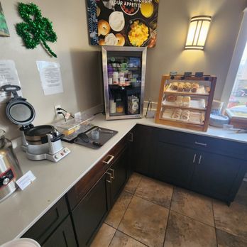 RED LION INN & SUITES SEQUIM - Updated January 2026 - 50 Photos & 40 ...