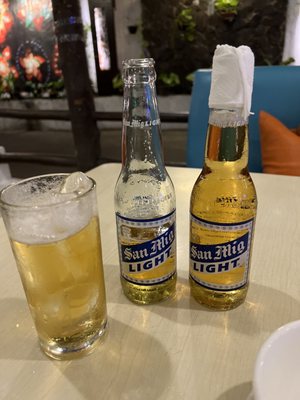 QUATTRO BAR, GRILL AND RESTAURANT - Updated December 2025 - 96 Timog ...