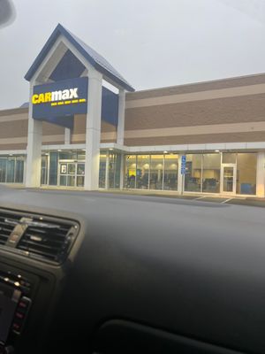 CARMAX - Updated January 2026 - 27 Photos & 72 Reviews - 5601 Urbana ...