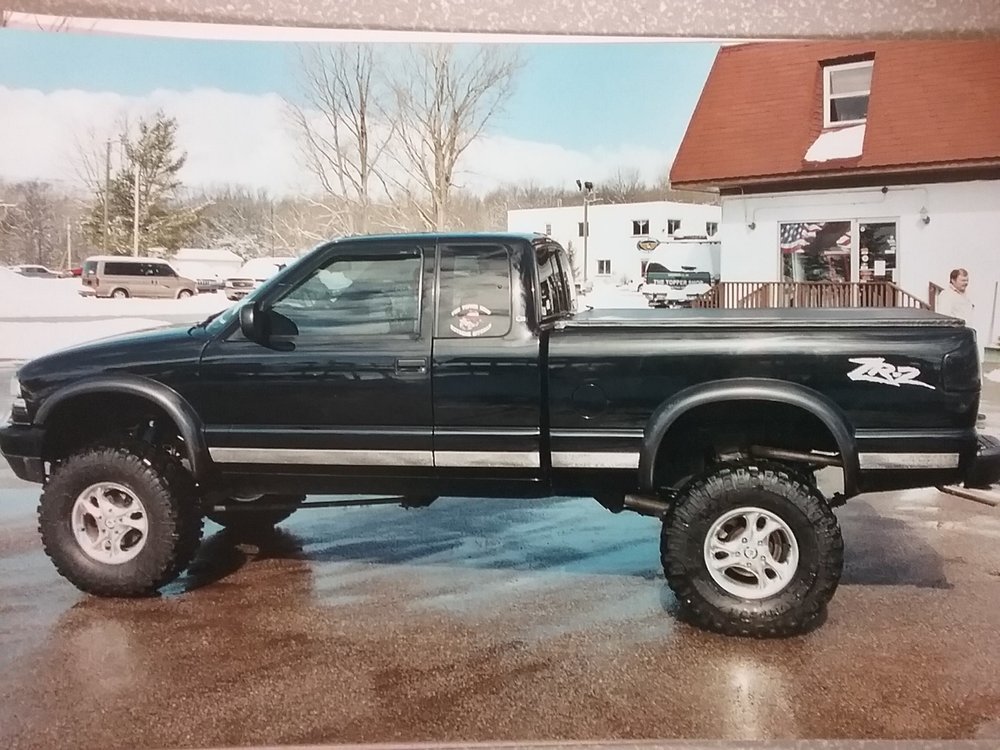 TOPPER SHOP - Updated August 2025 - 27 Photos - 1471 S Greenville Rd ...