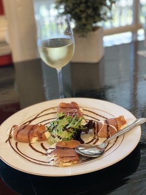 THE LEANING TREE - Updated December 2025 - 37 Photos & 28 Reviews ...