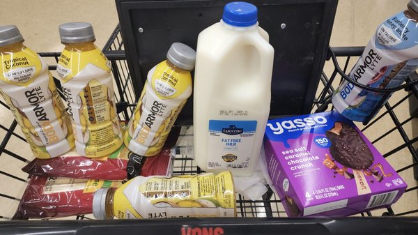 VONS - Updated September 2025 - 86 Photos & 126 Reviews - 7135 El ...