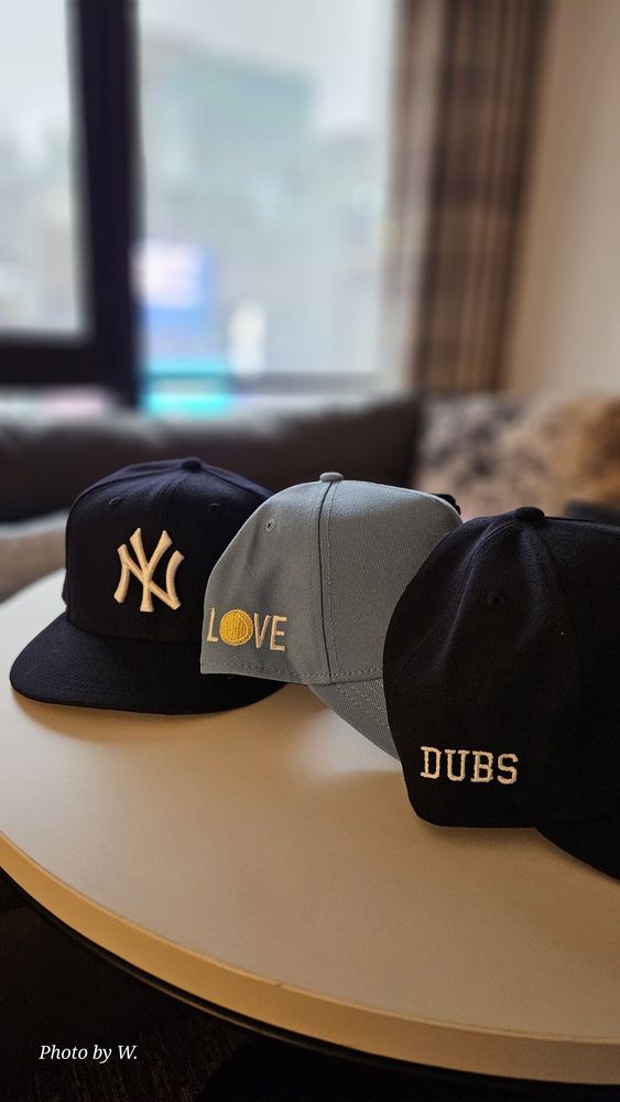 LIDS - Updated December 2025 - 28 Photos & 39 Reviews - 243 W 42nd St ...