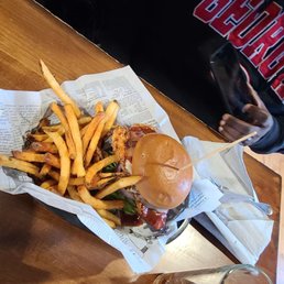 THE VANGUARD BREWPUB & DISTILLERY - Updated July 2025 - 376 Photos ...