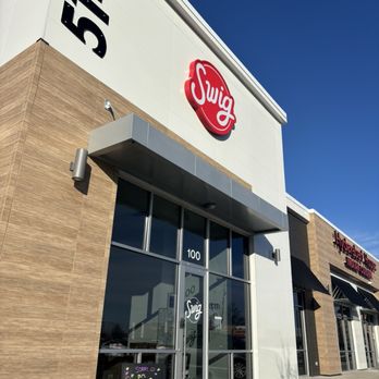 SWIG - Updated October 2025 - 54 Photos & 44 Reviews - 5145 Noggle Way ...