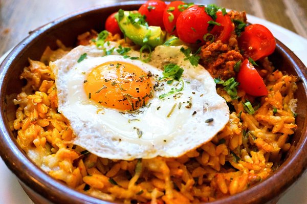 MEDINA CAFE - 3586 Photos & 2372 Reviews - Breakfast & Brunch - 780 ...