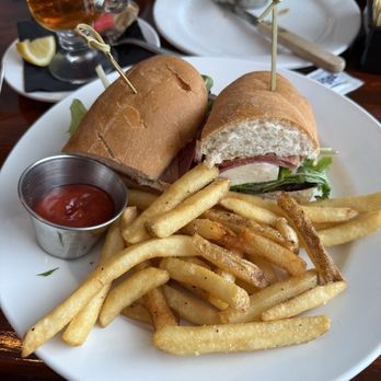 BELLA COSA ITALIAN RISTORANTE - Updated August 2025 - 14 Photos & 32 ...