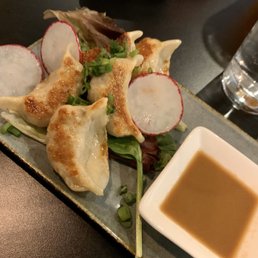 FIN-TWO JAPANESE ALE HOUSE - 206 Photos & 144 Reviews - 122 S Central ...