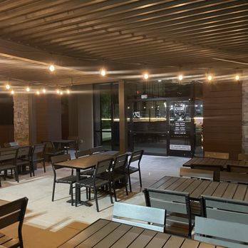 CRUST PIZZA CO. - GOSLING PINES - Updated January 2026 - 42 Photos & 80 ...