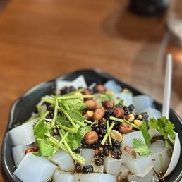 CHONG QING XIAO MIAN - Updated January 2026 - 2596 Photos & 1375 ...