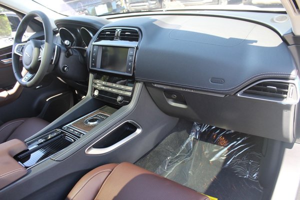 JAGUAR OF CHANTILLY - Updated January 2026 - 27 Photos & 81 Reviews ...