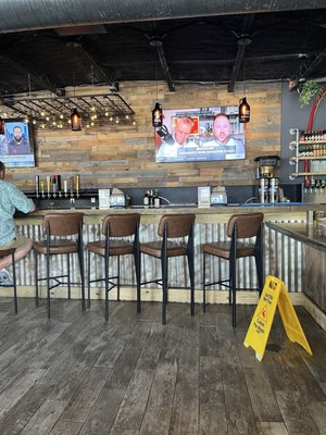 TACO DIVE - Updated December 2025 - 74 Photos & 29 Reviews - 401 E New ...