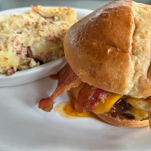 STATION 101 PUB & KITCHEN - 255 Photos & 330 Reviews - 2285 Bee Line ...