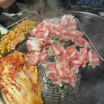 PIGYA - Updated August 2024 - 933 Photos & 438 Reviews - 3400 W 8th St ...