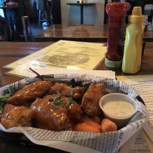 LUCKY FOOLS PUB - 189 Photos & 299 Reviews - Pubs - 75 E High St ...