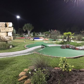 LONGVIEW GREENS MINIATURE GOLFING - Updated December 2025 - 74 Photos ...