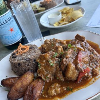 ISLA CUBAN-LATÍN KITCHEN & RUM BAR - Updated July 2024 - 3204 Photos ...