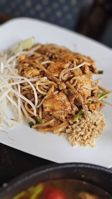 THAI THAI KITCHEN STANWOOD - Updated October 2025 - 76 Photos & 92 ...