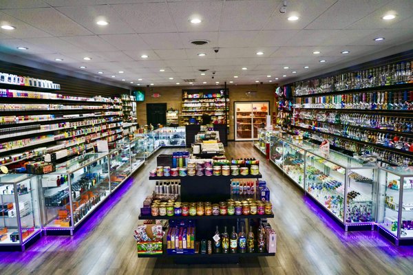 DIAMOND SMOKE & VAPE SHOP - Updated May 2026 - 43 Photos - 3319 Seajay ...